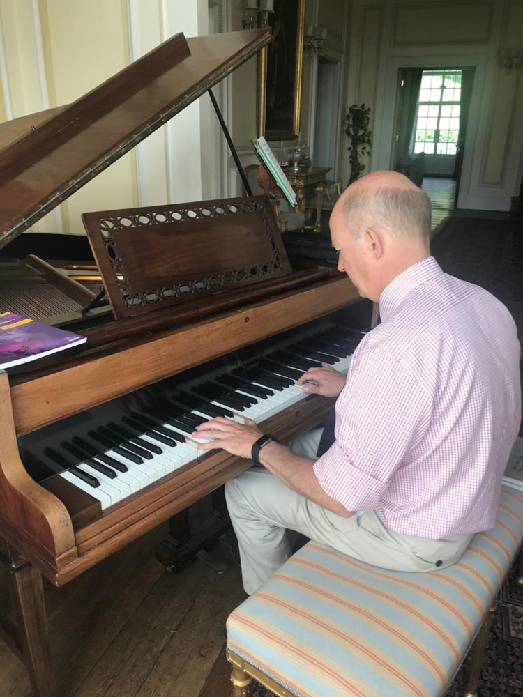 İngiltere'nin Ankara Büyükelçisi Chilcott evde kaldığı süreci anlattı